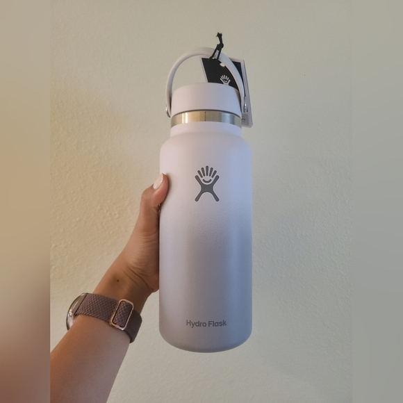 Hydro Flask | Kitchen | Limited Edition 32 Oz Hydroflask In Polar Ombre ...